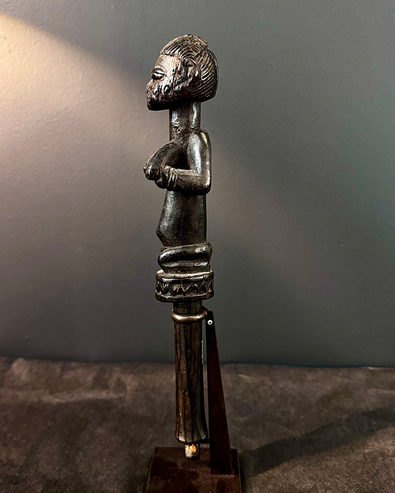 Figurine of the god Eshu